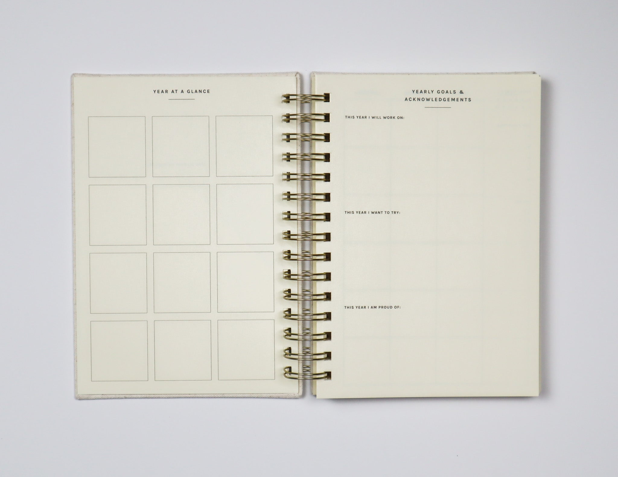 Undated Weekly Planner in Cream – dotori designs